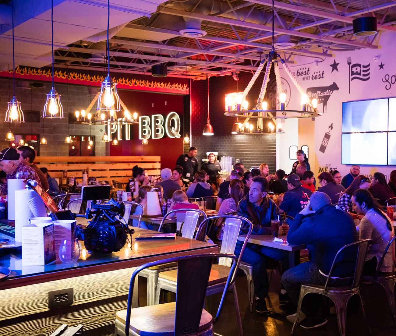 BBQ Restaurant Franchising With Famous Dave's|Famous Dave's BBQ